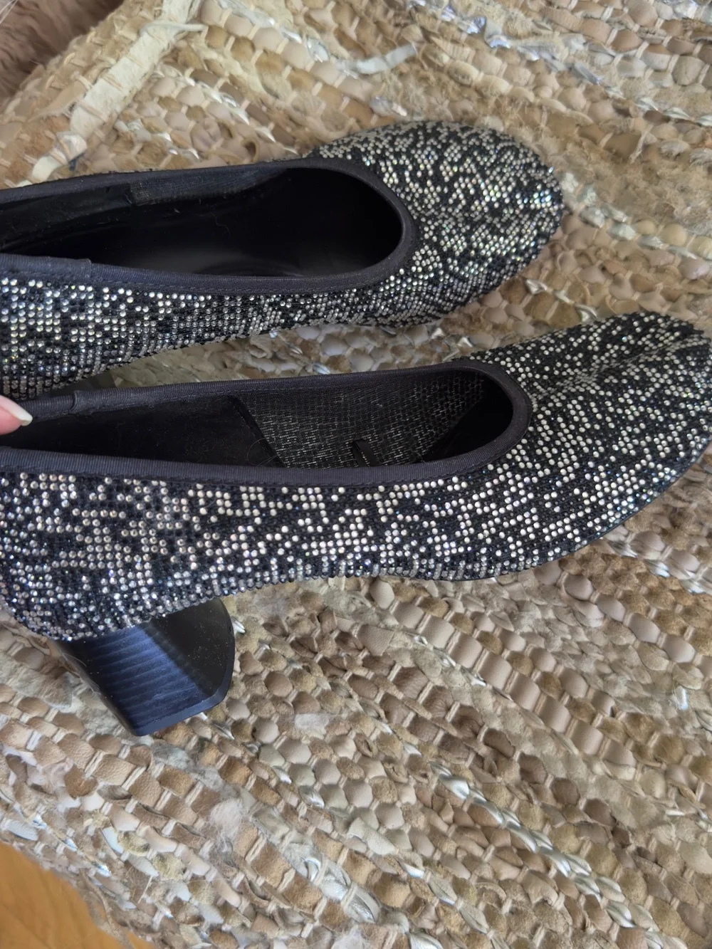 Zara | Shoes | Zara Black And Silver Sparkle Block Heel Pumps Women ...
